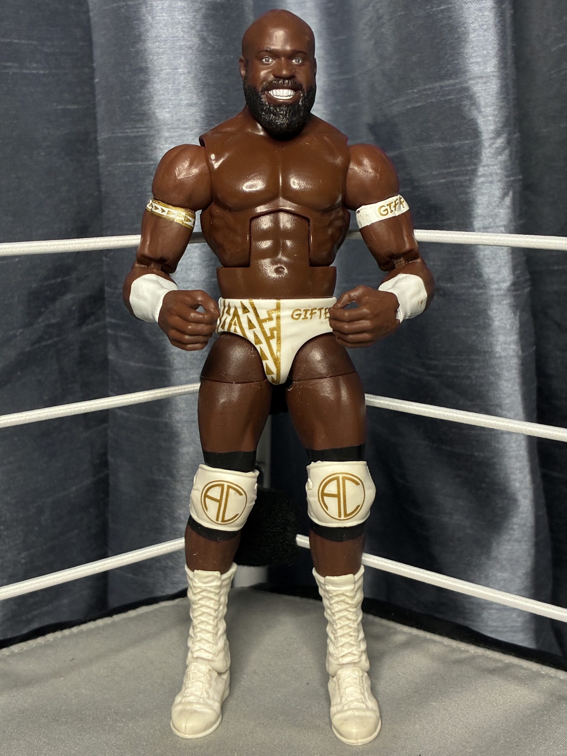 Apollo Crews - Elite 87 CHASE - WrestleStuff.com