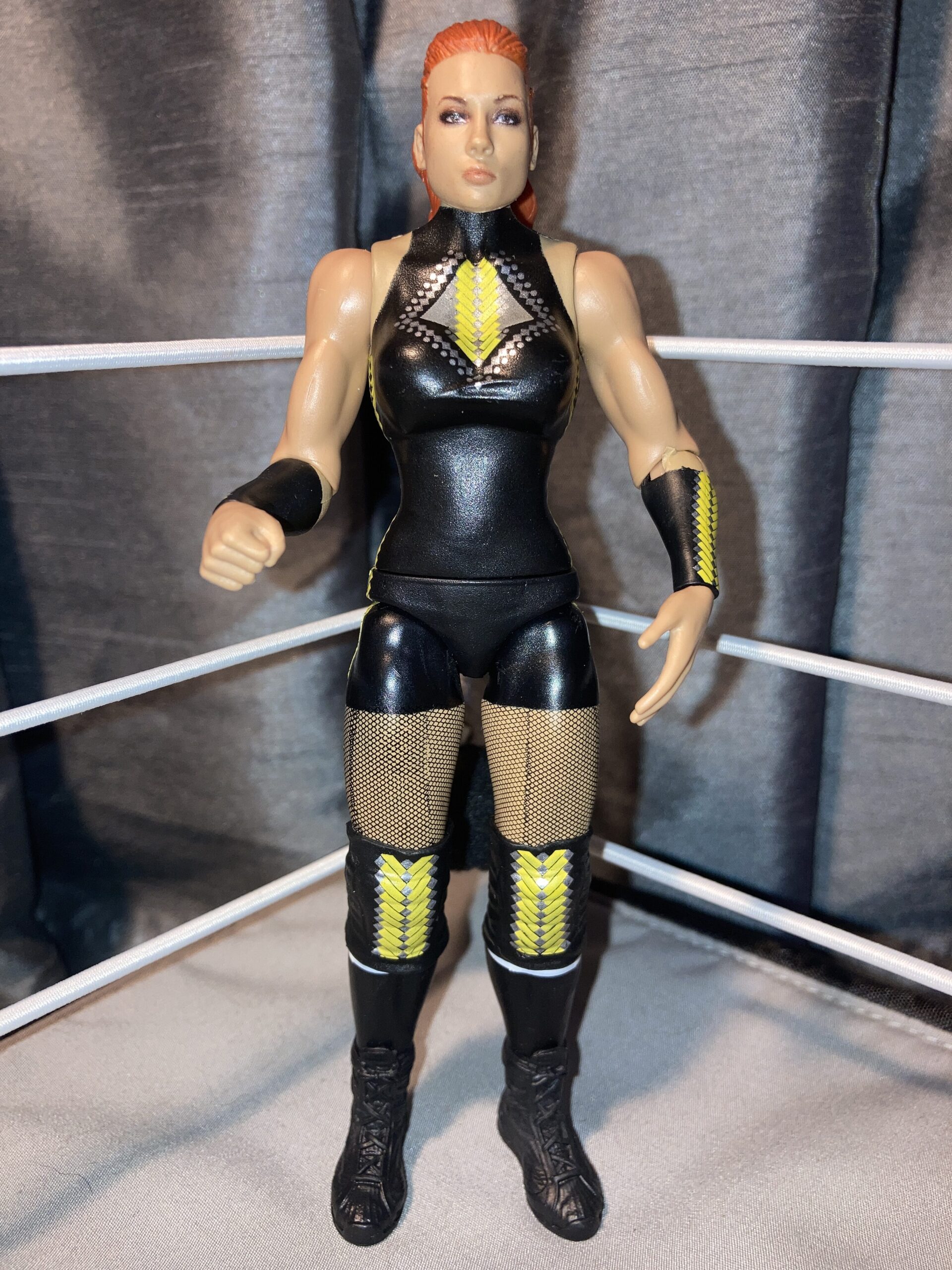 Becky Lynch - Battle Packs 66 - WrestleStuff.com