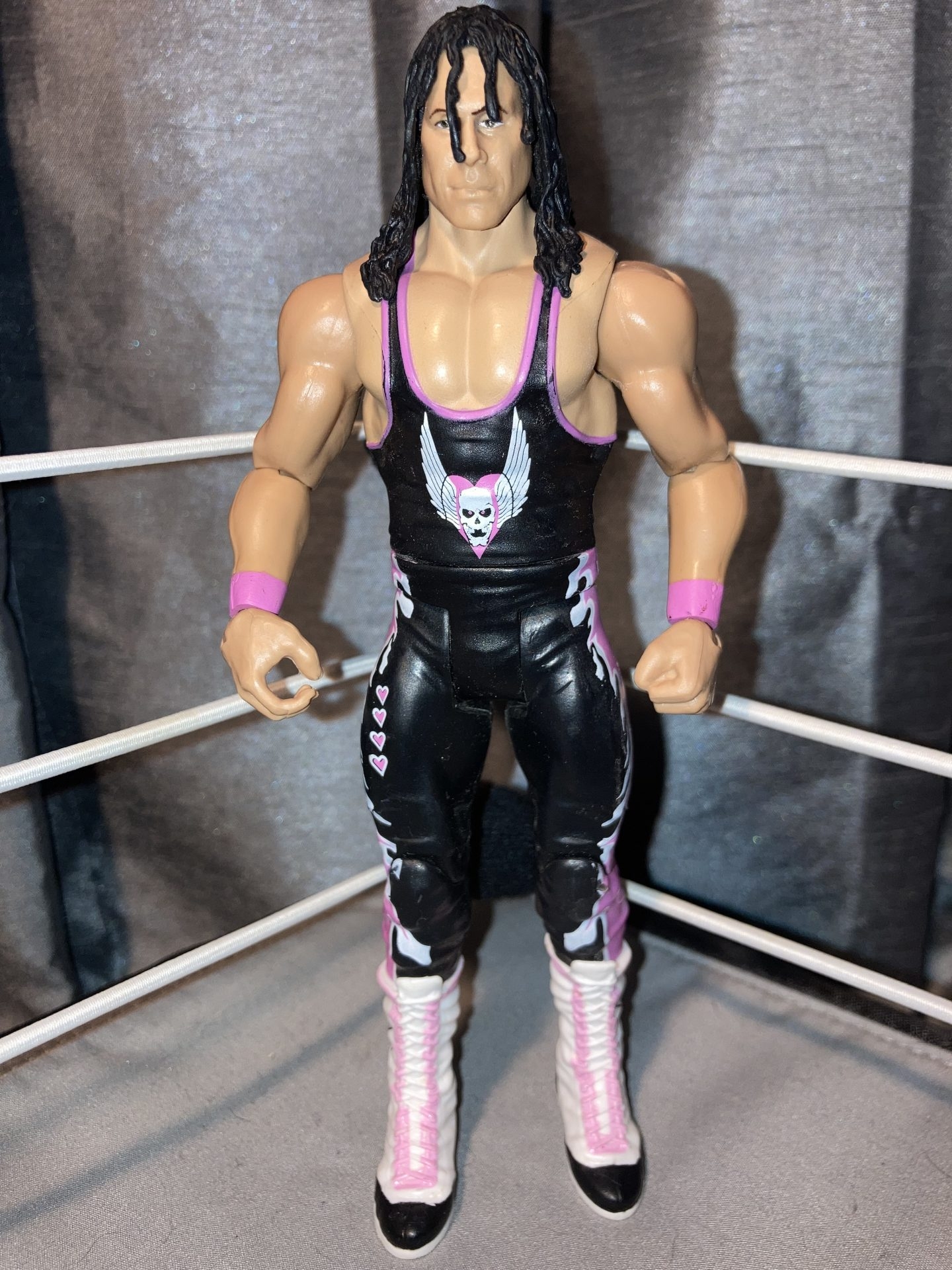 Bret Hart - Hall of Champions Battle Pack - WrestleStuff.com
