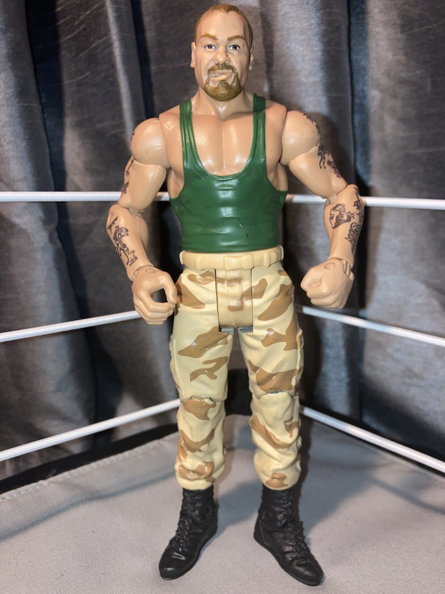 Bushwhacker Luke - Battle Packs 40 - WrestleStuff.com