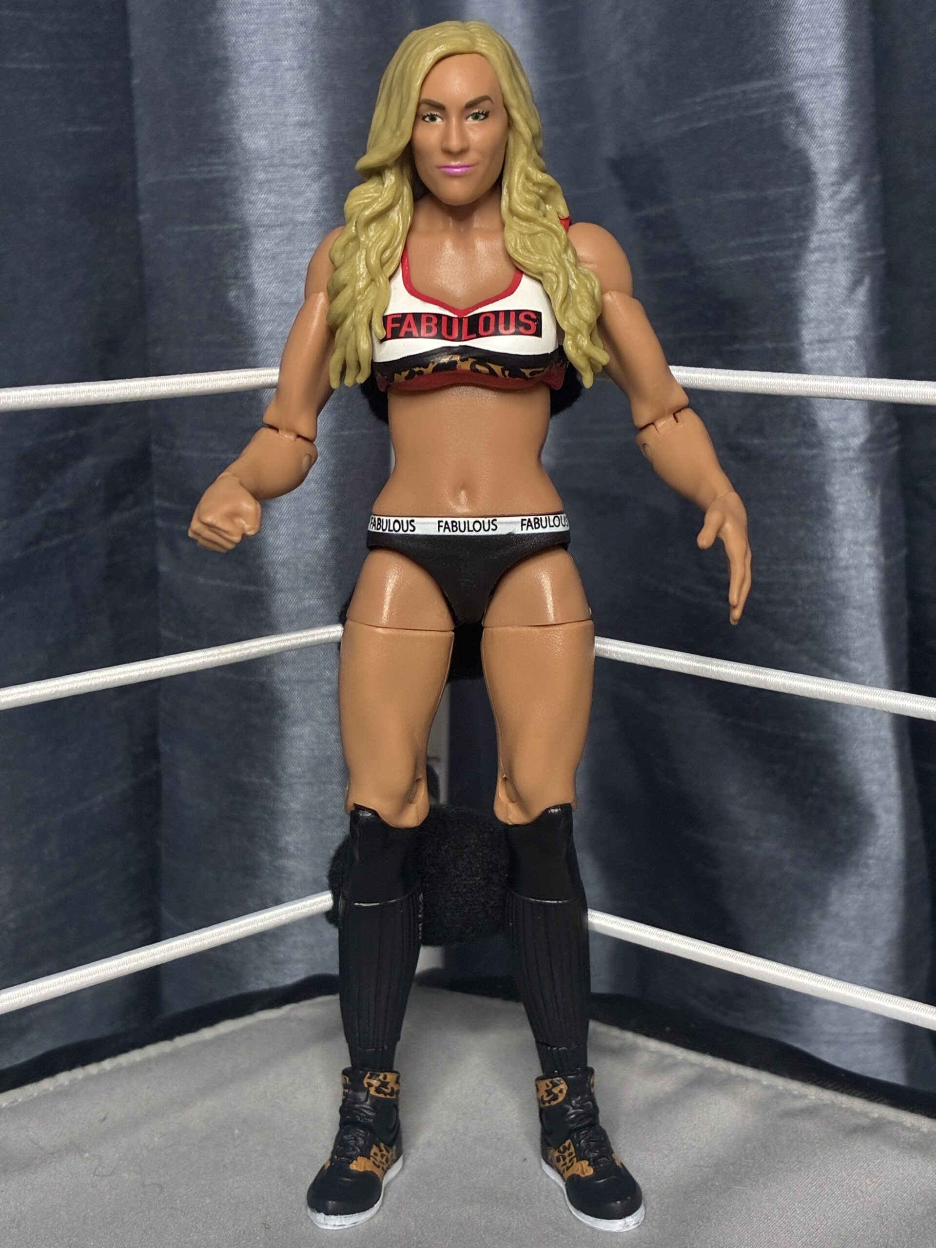 Carmella - WWE Basics 70 - WrestleStuff.com