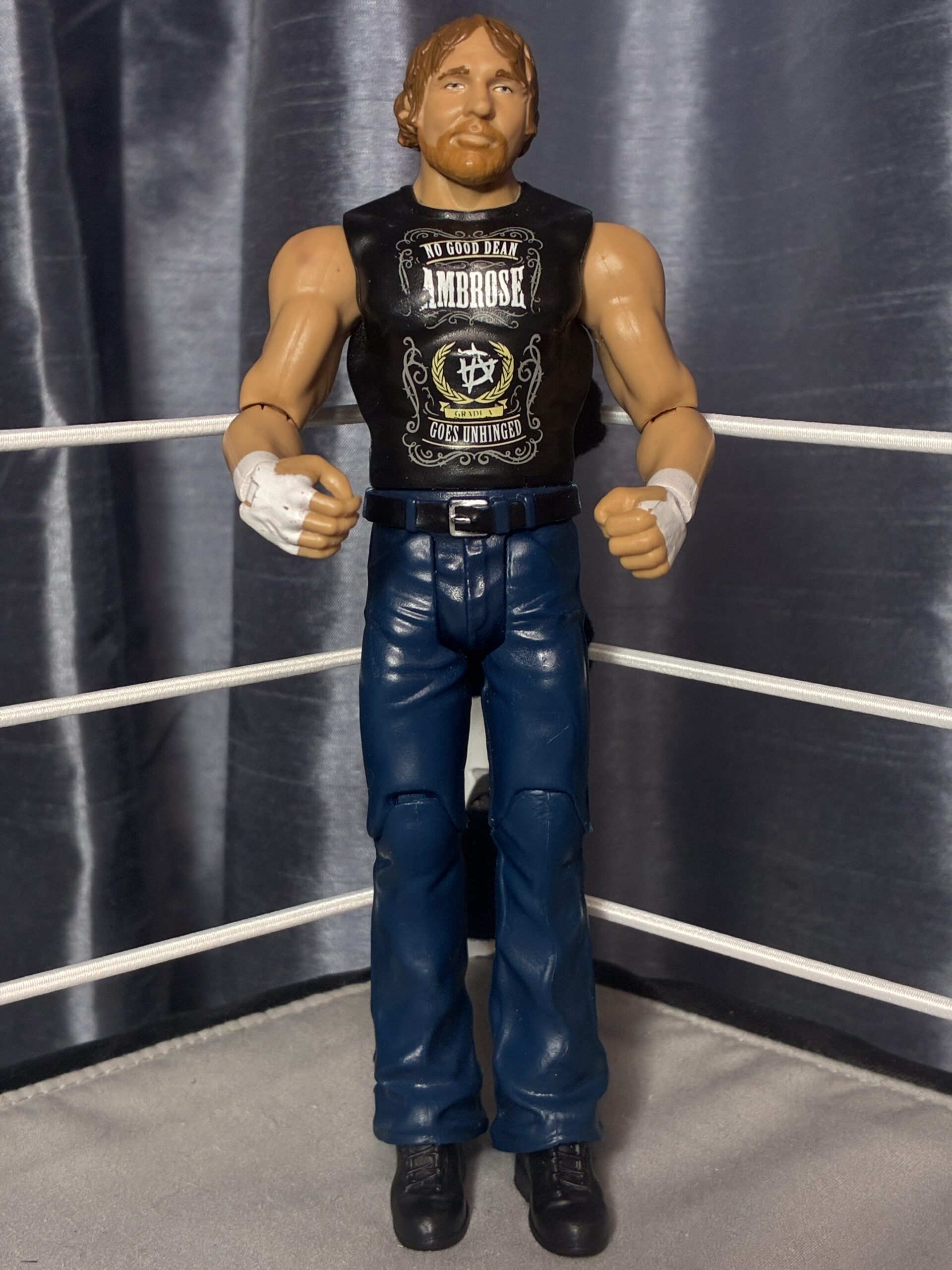 Dean Ambrose - WWE Basics 84 - WrestleStuff.com