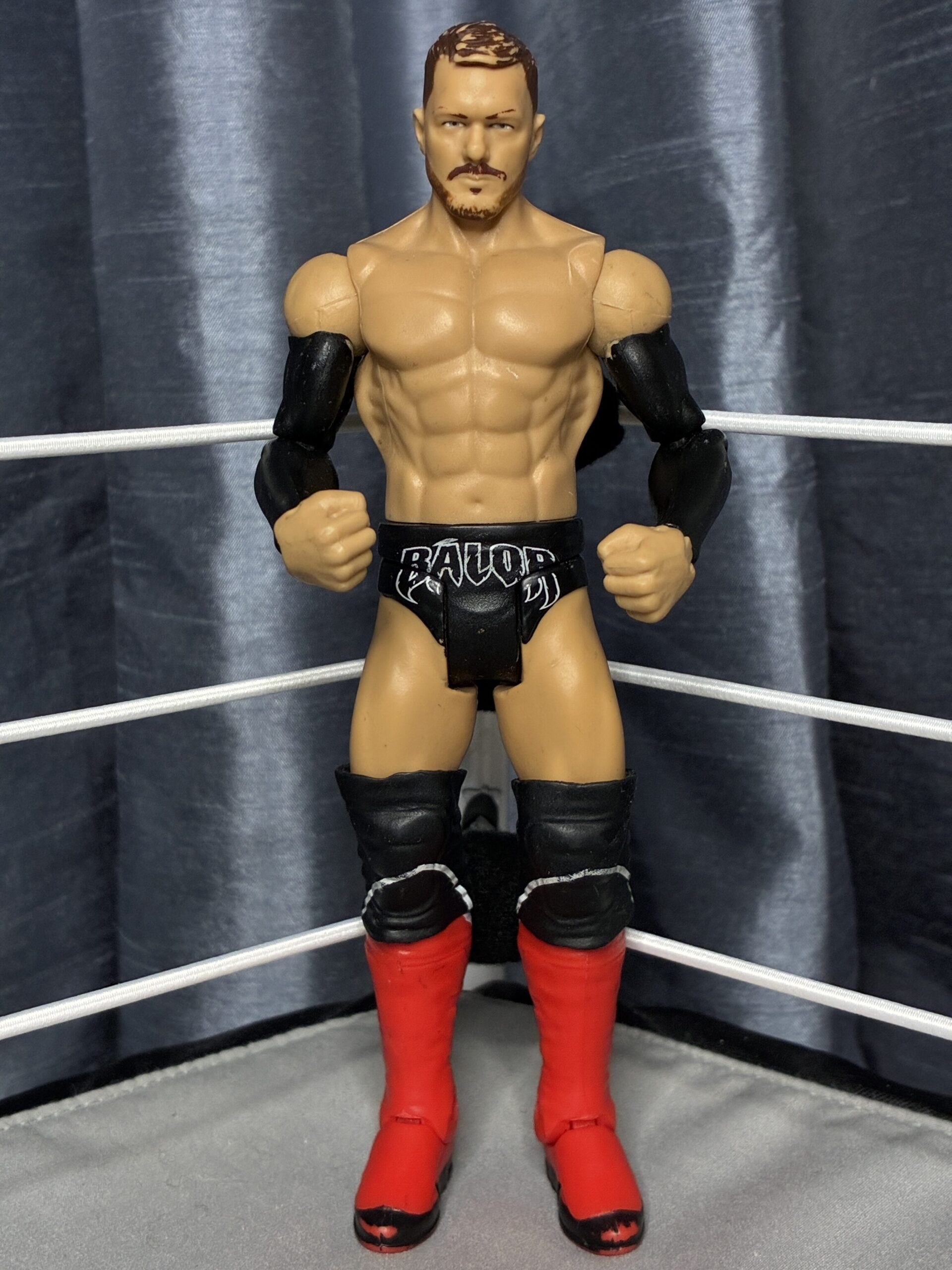 Finn Balor - WWE Basics 61 - WrestleStuff.com