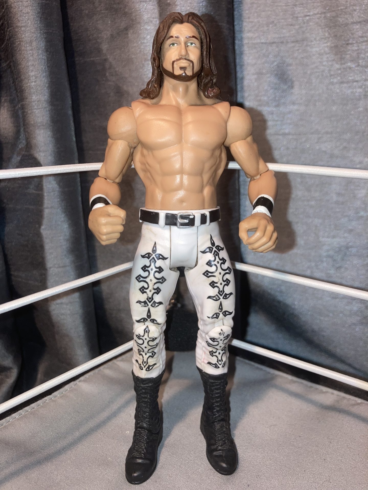 John Morrison - WWE Basics 12 - WrestleStuff.com