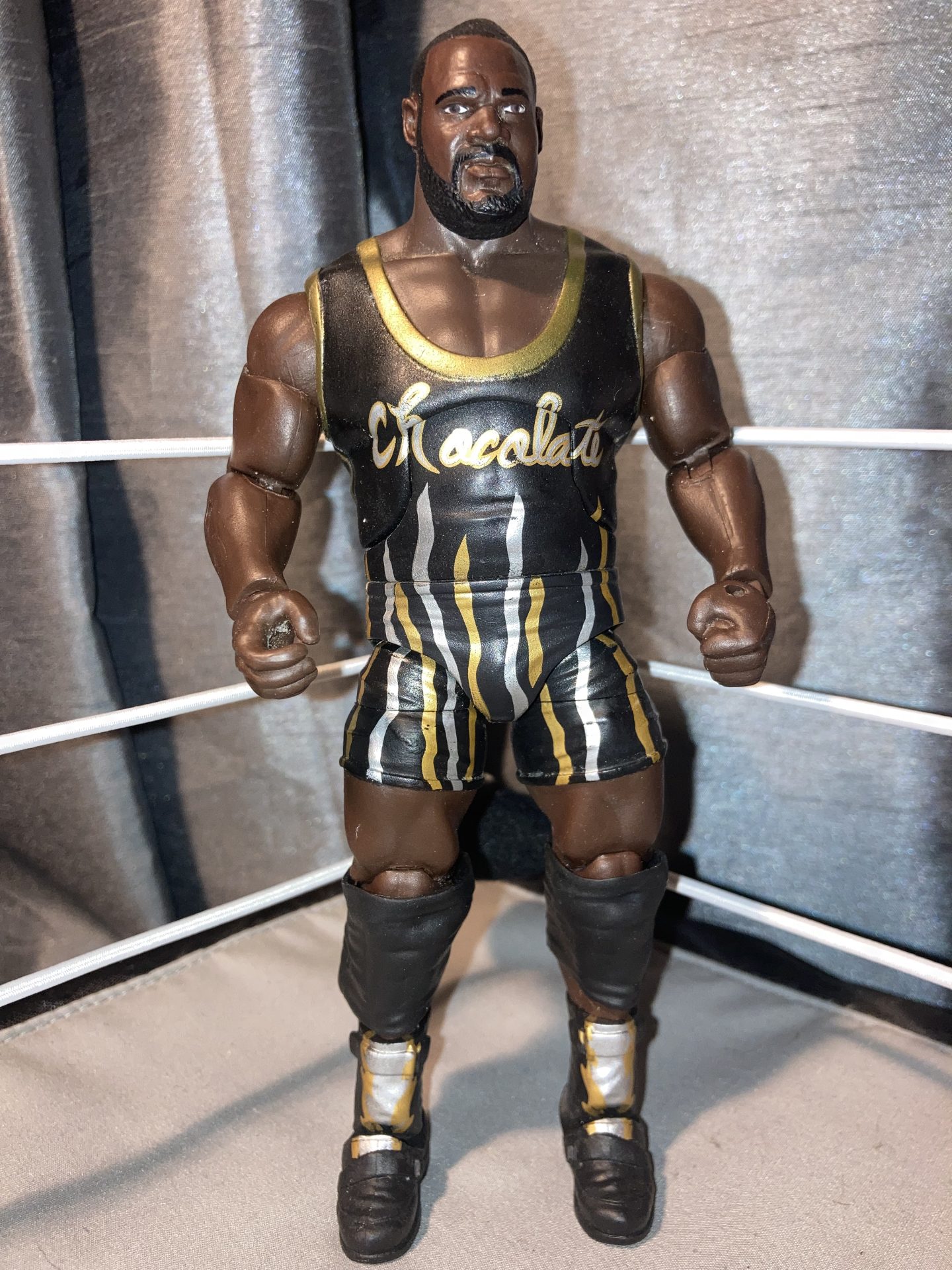 Mark Henry - Fan Central - WrestleStuff.com