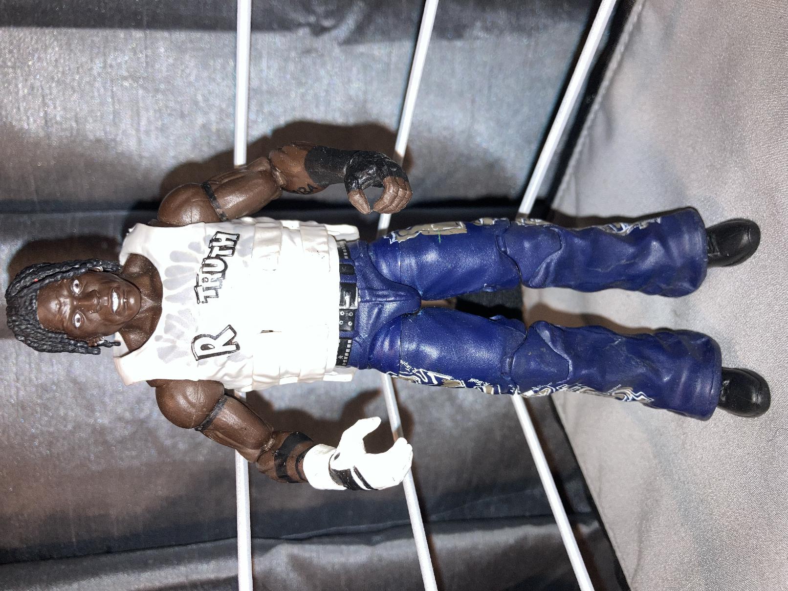 R-Truth - Elite 15 With Vest - WrestleStuff.com