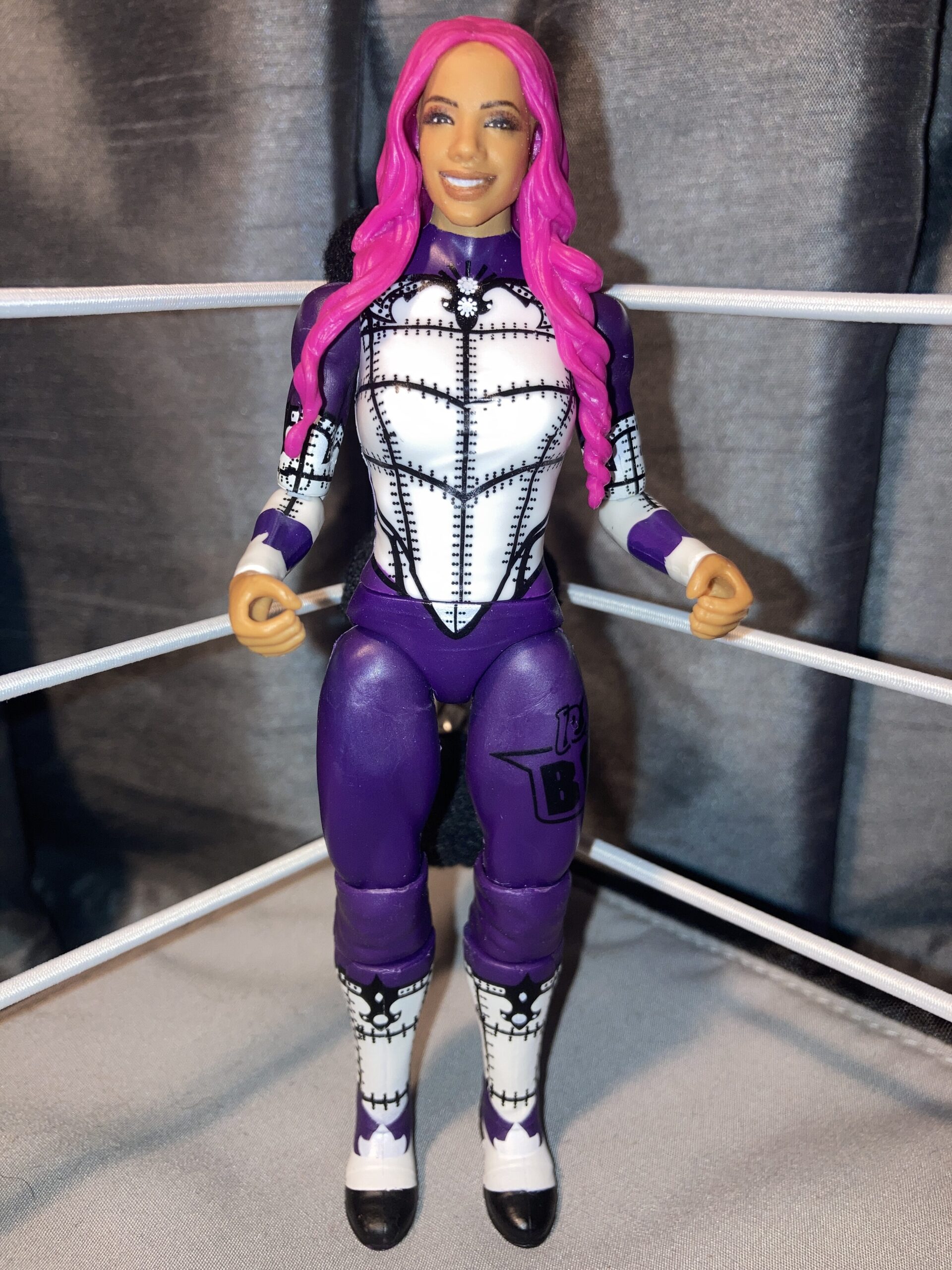 Sasha Banks - Battle Packs 60 - WrestleStuff.com