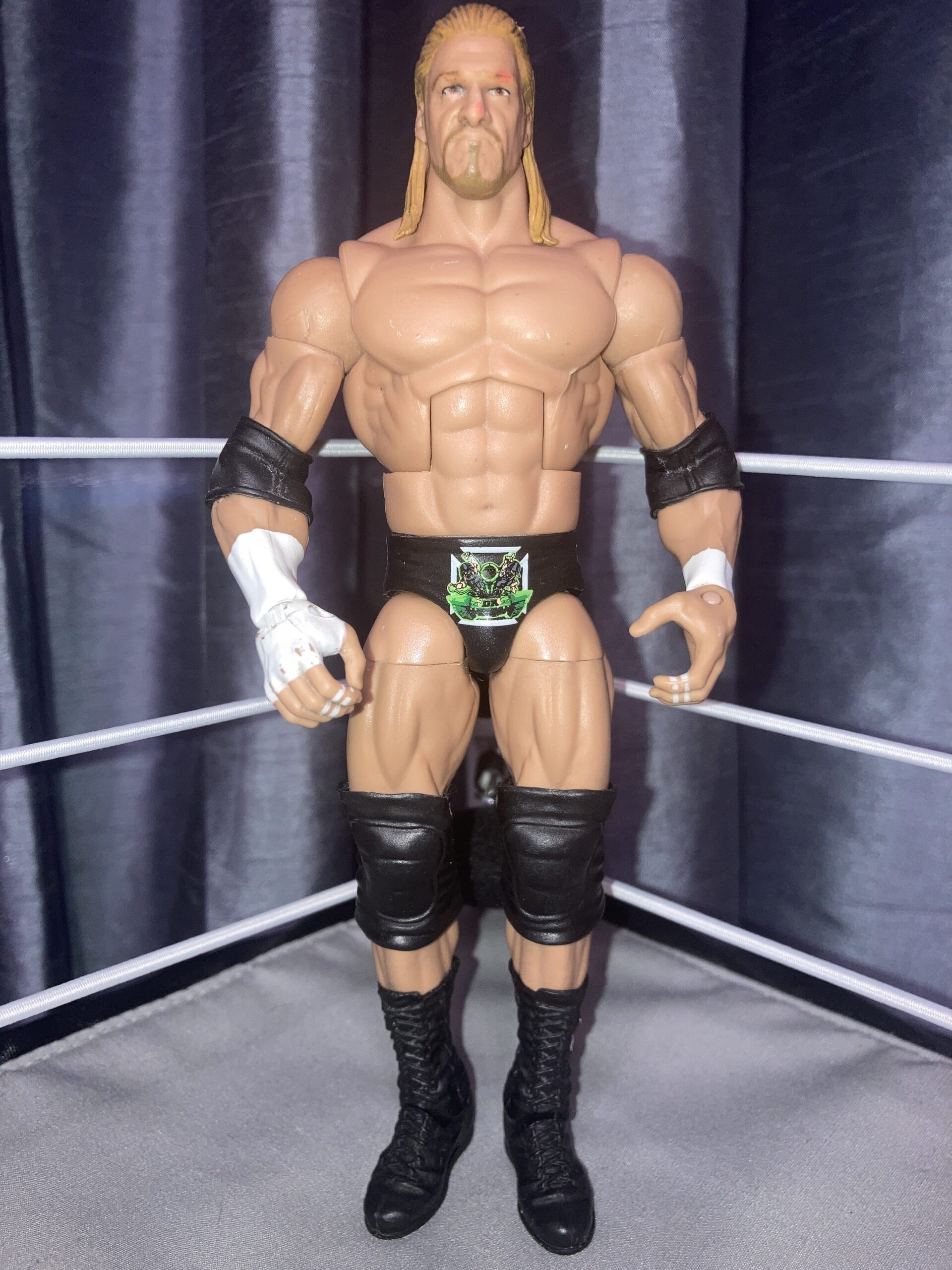 Triple H - Elite 7 - WrestleStuff.com