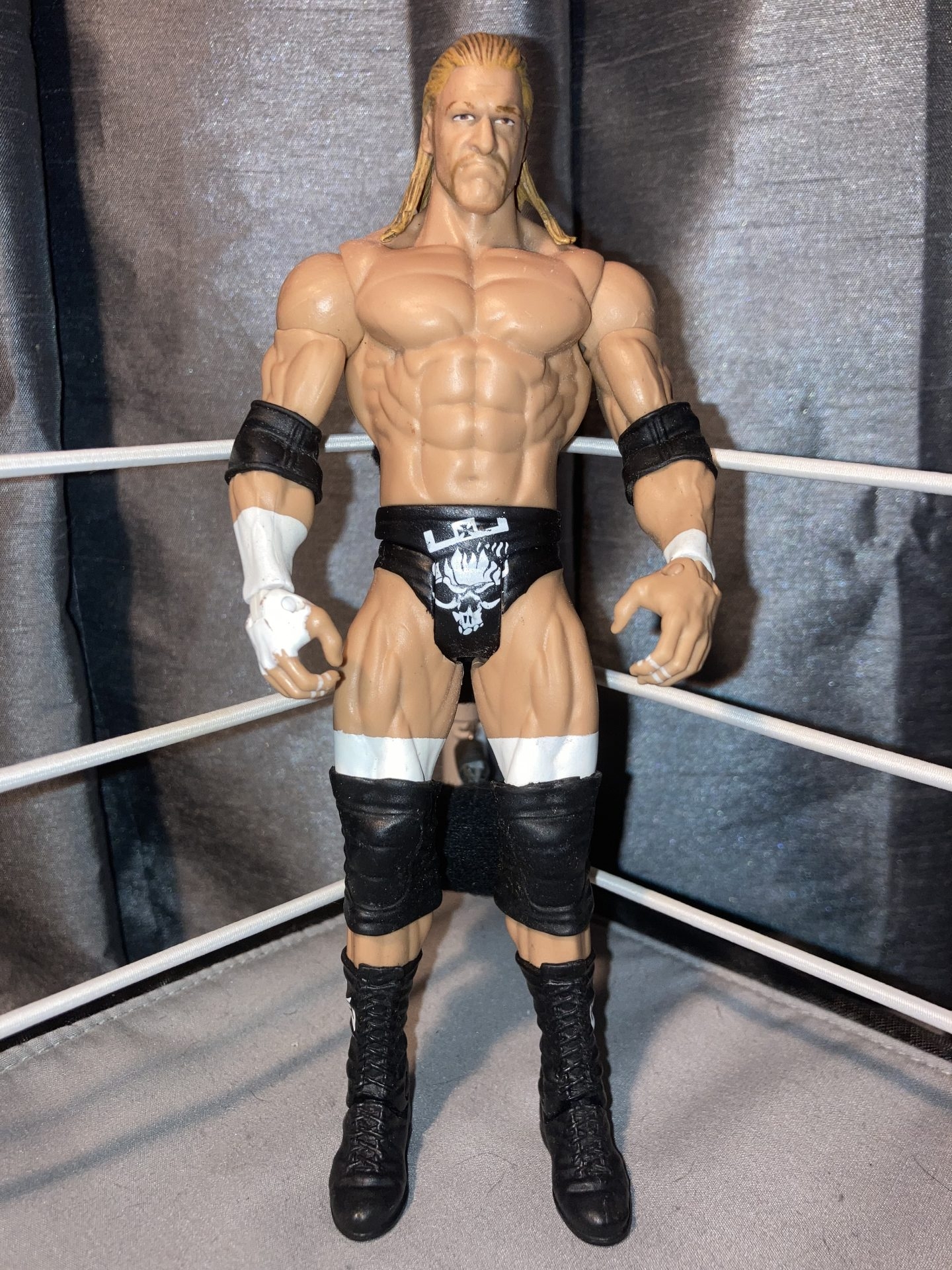 Triple H - WWE Basics 2 - WrestleStuff.com